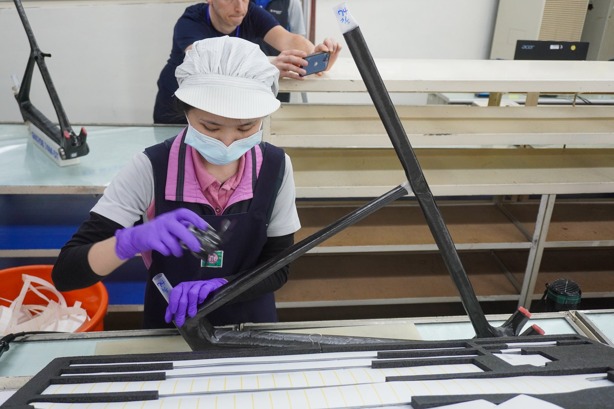 How a Carbon Bicycle Is Made at the Giant Factory - Velo