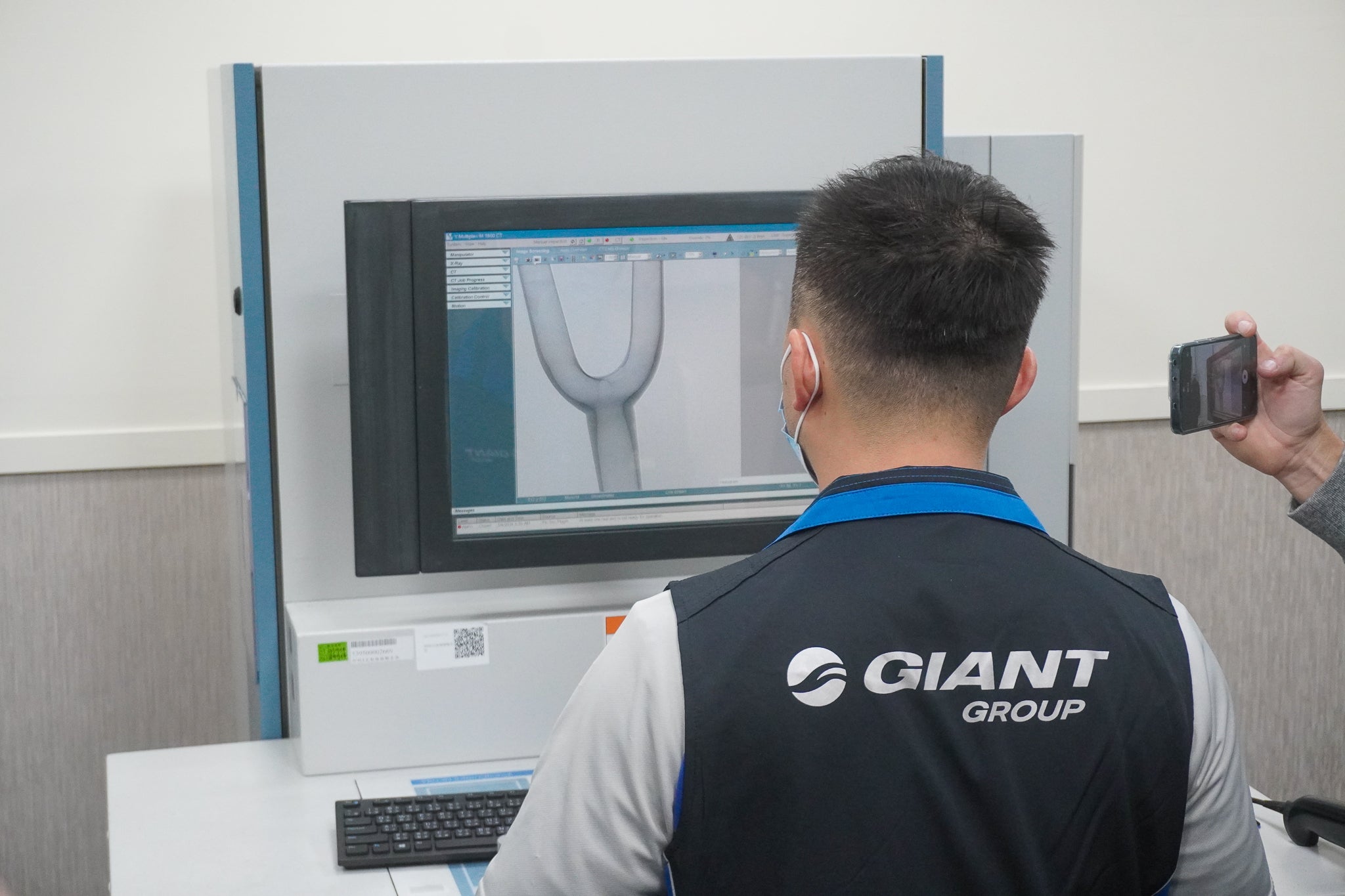 How a Carbon Bicycle Is Made at the Giant Factory - Velo