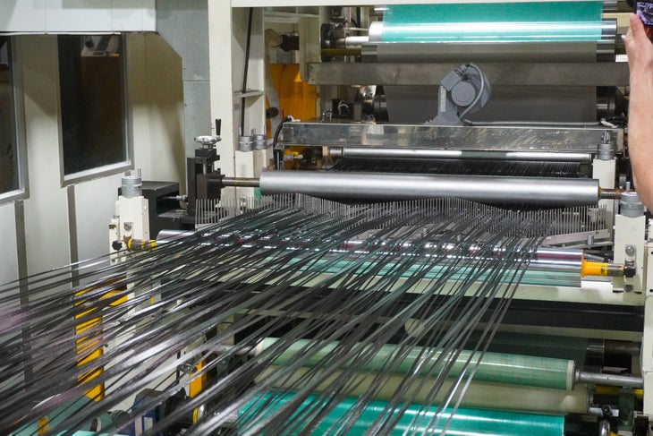 How a Carbon Bicycle Is Made at the Giant Factory - Velo