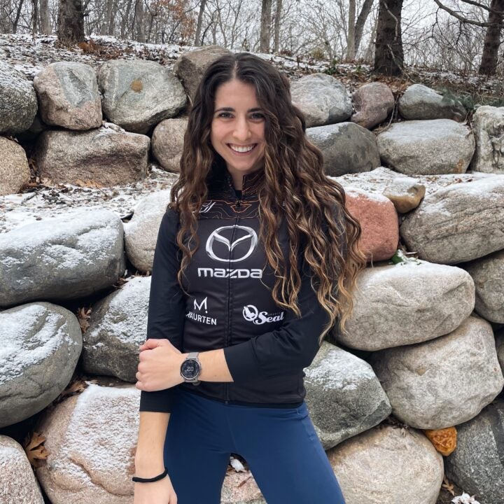 Meet Danielle Ravnikar, the NFL Cheerleader Turned Gravel Racer - Velo