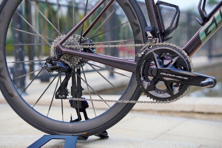 First Ride: The New Giant TCR Advanced SL Is a Love Letter to Taiwan ...