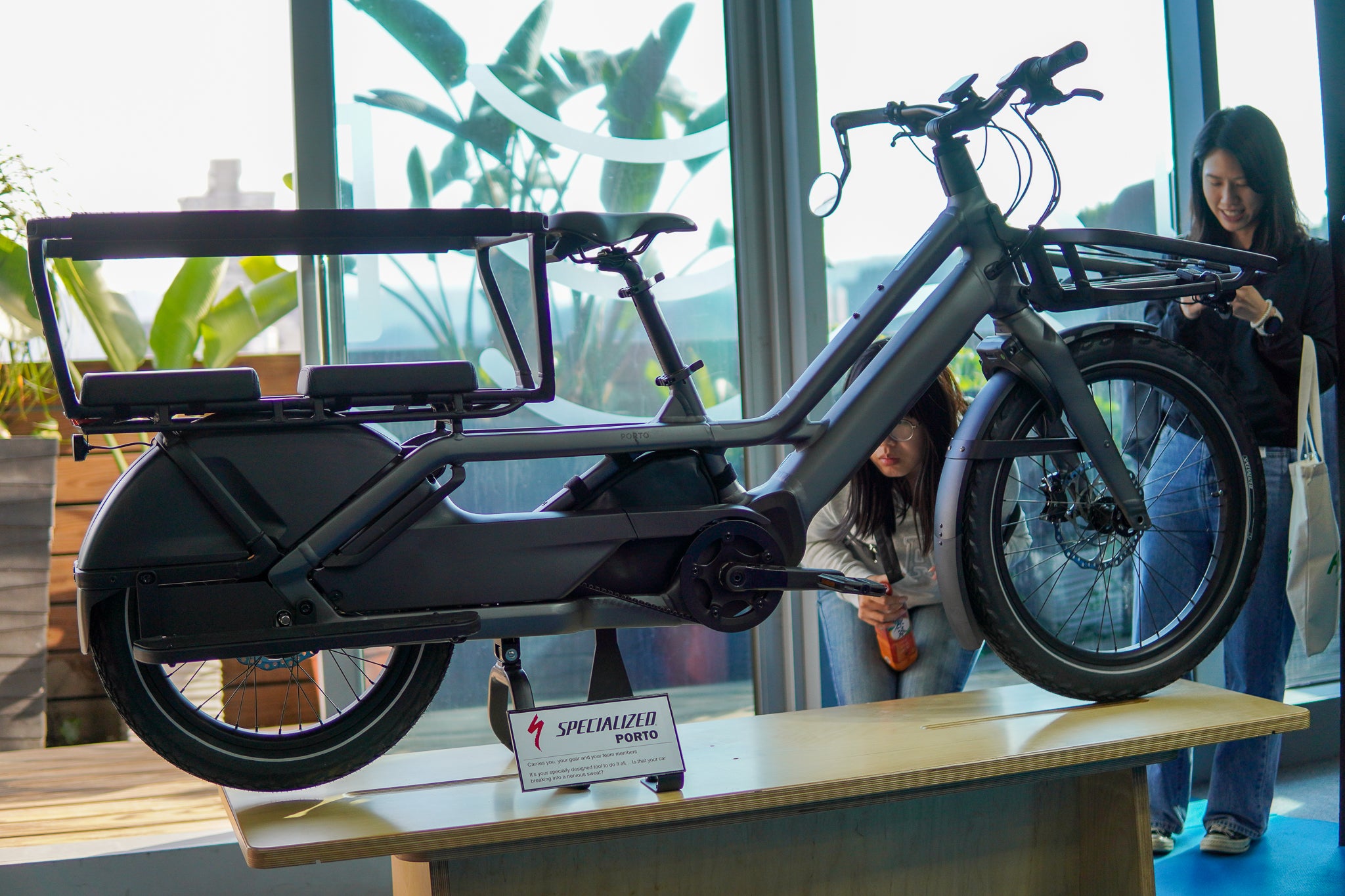 Three of Our Favorite Cargo Bikes: Taipei Cycle Show 2024 - Velo