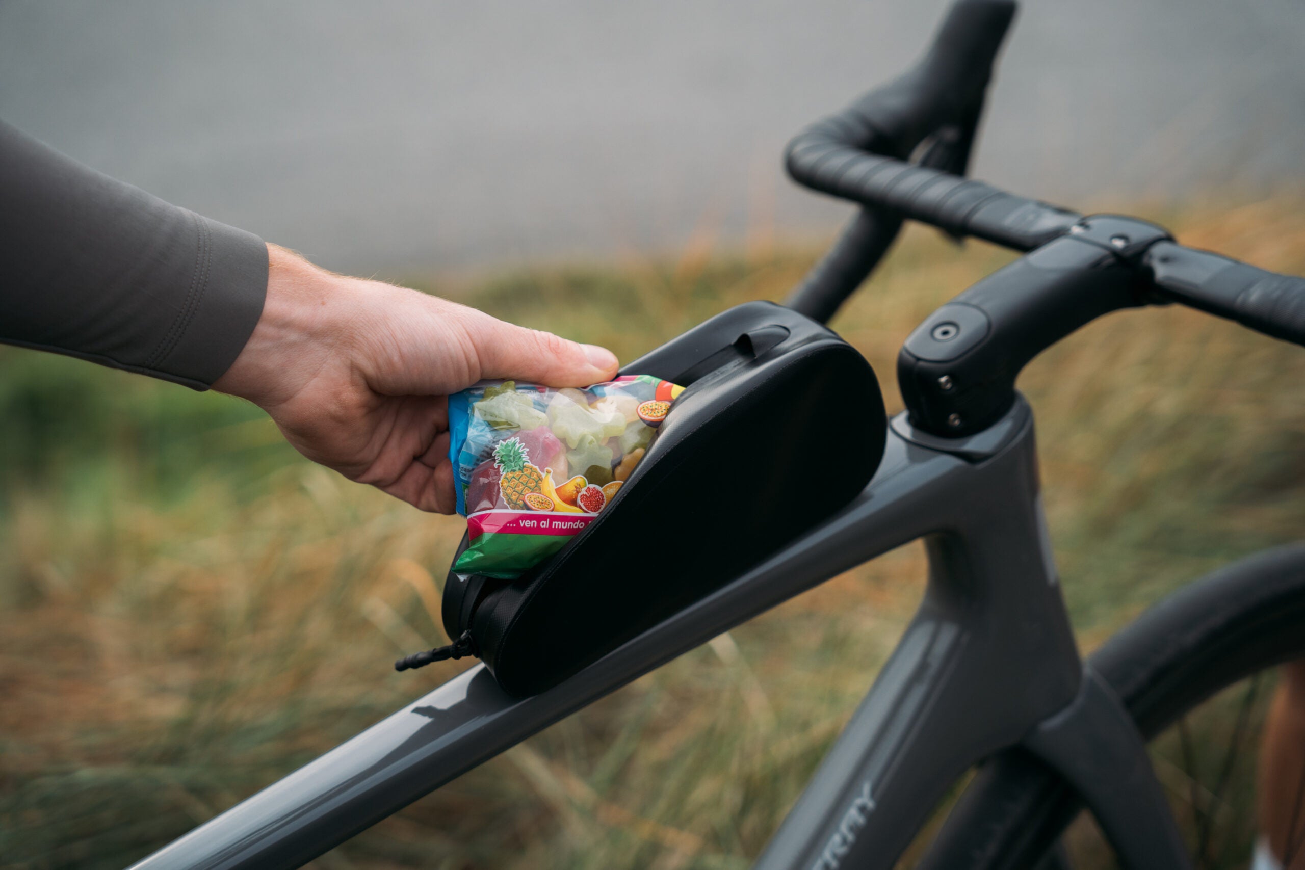 The Enve Fray Brings Road Bike Geo with 40 mm Tire Clearances - Velo