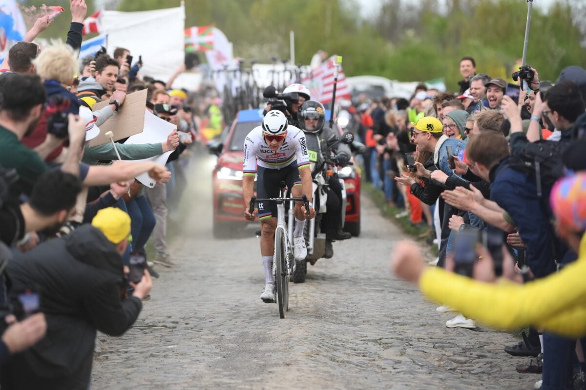 Plea Deal Offer to Woman Who Endangered Mathieu van der Poel