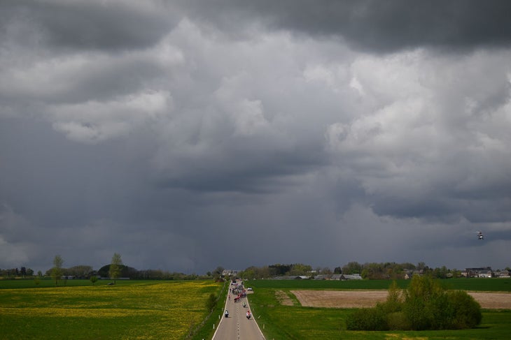 How to Dress for Cold, Wet Weather on the Bike