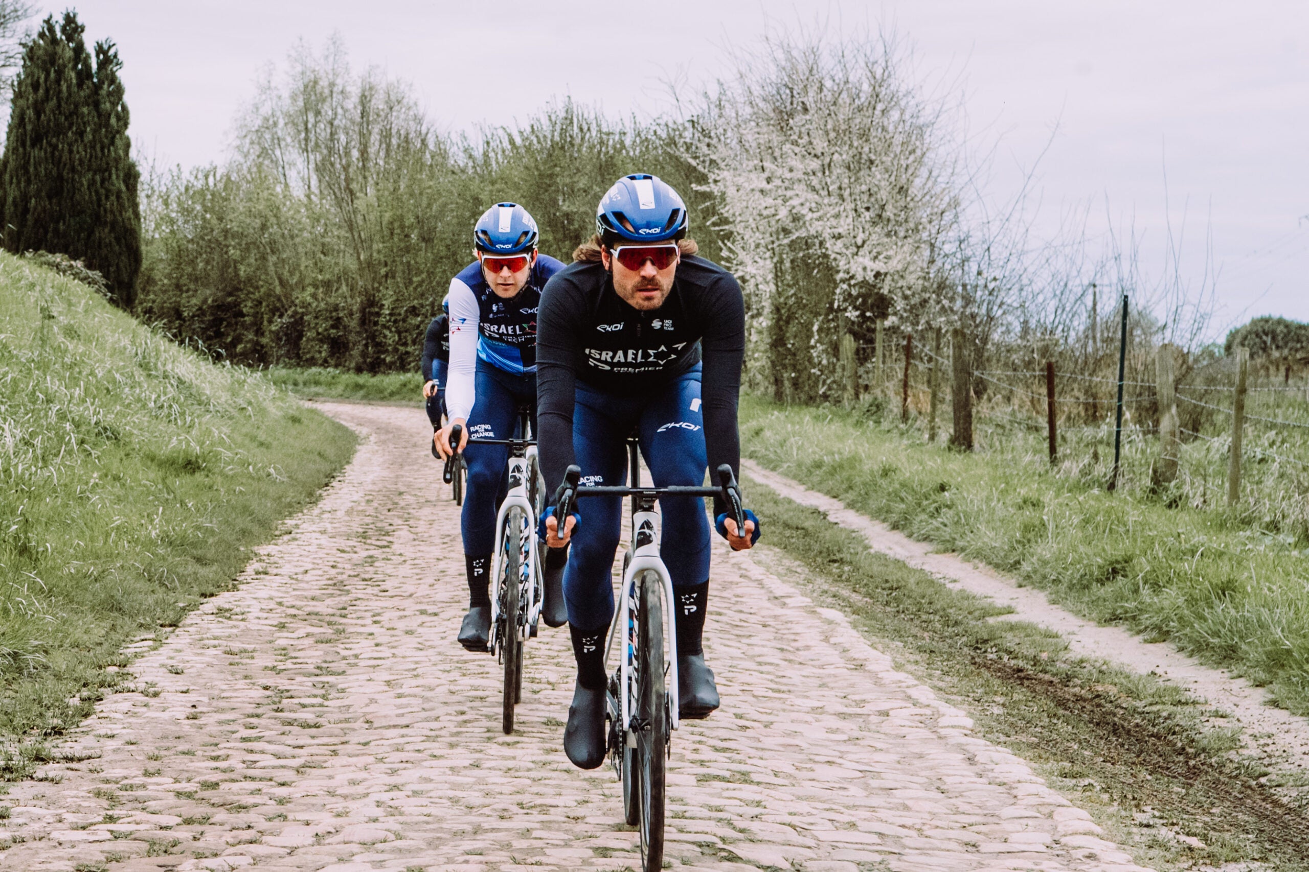 Factor Ostro Gravel bike to be used at the Paris-Roubaix 2024 - Velo