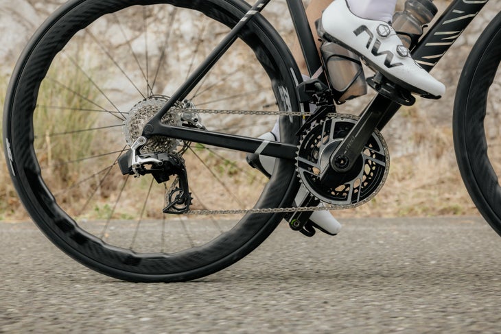 The New SRAM Red AXS Groupset Aims to Be Easier to Use - Velo
