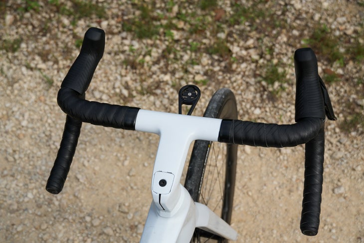 Review: SRAM Red AXS 2024 Groupset Is About Control - Velo