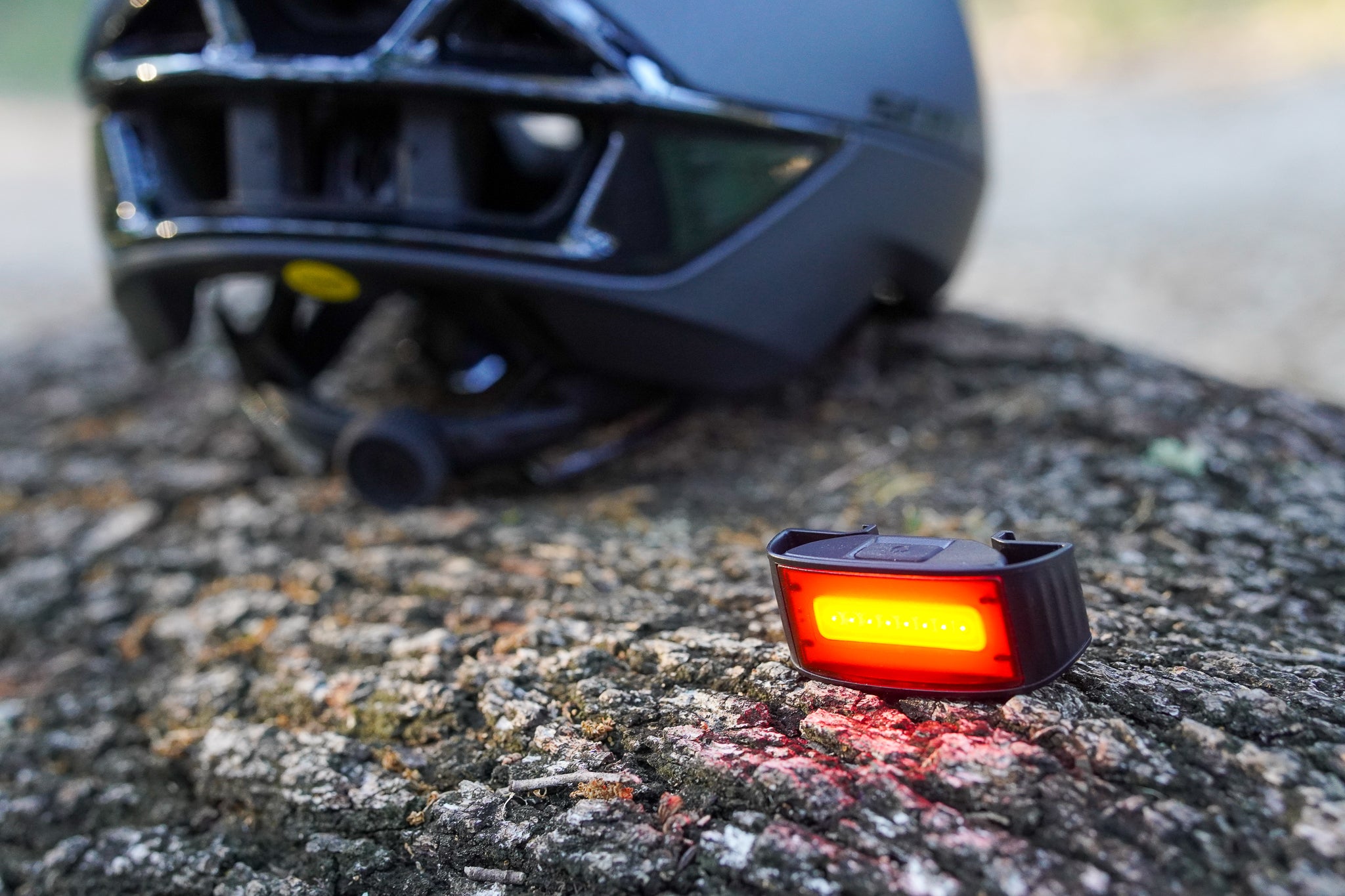 Review: The Scott Cadence Plus Helmet Ups The Aero Gains - Velo