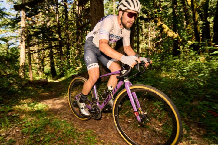 Oregon Trail Gravel Grinder Stage 3 Results: Cecile Lejeune and Alexys ...