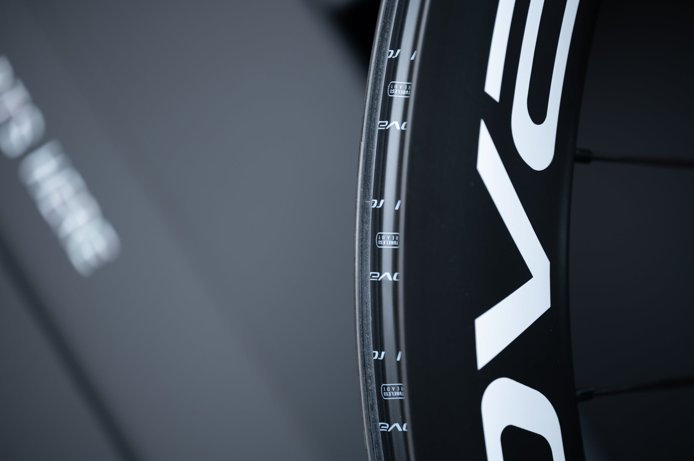 Review: Limited production Roval Rapide CLX II Team Wheels are even ...