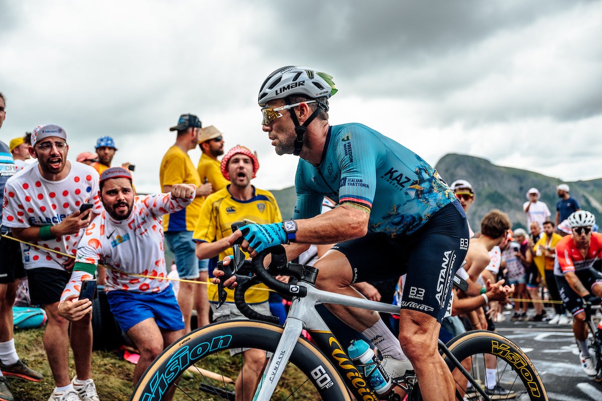 Eyewitness: Mark Cavendish's Final Tour de France Sprint - Velo