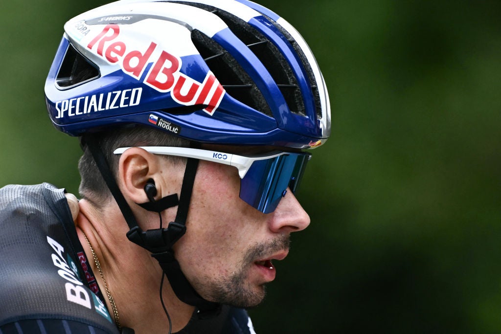 Primož Roglič limits losses in opening days of Tour de France