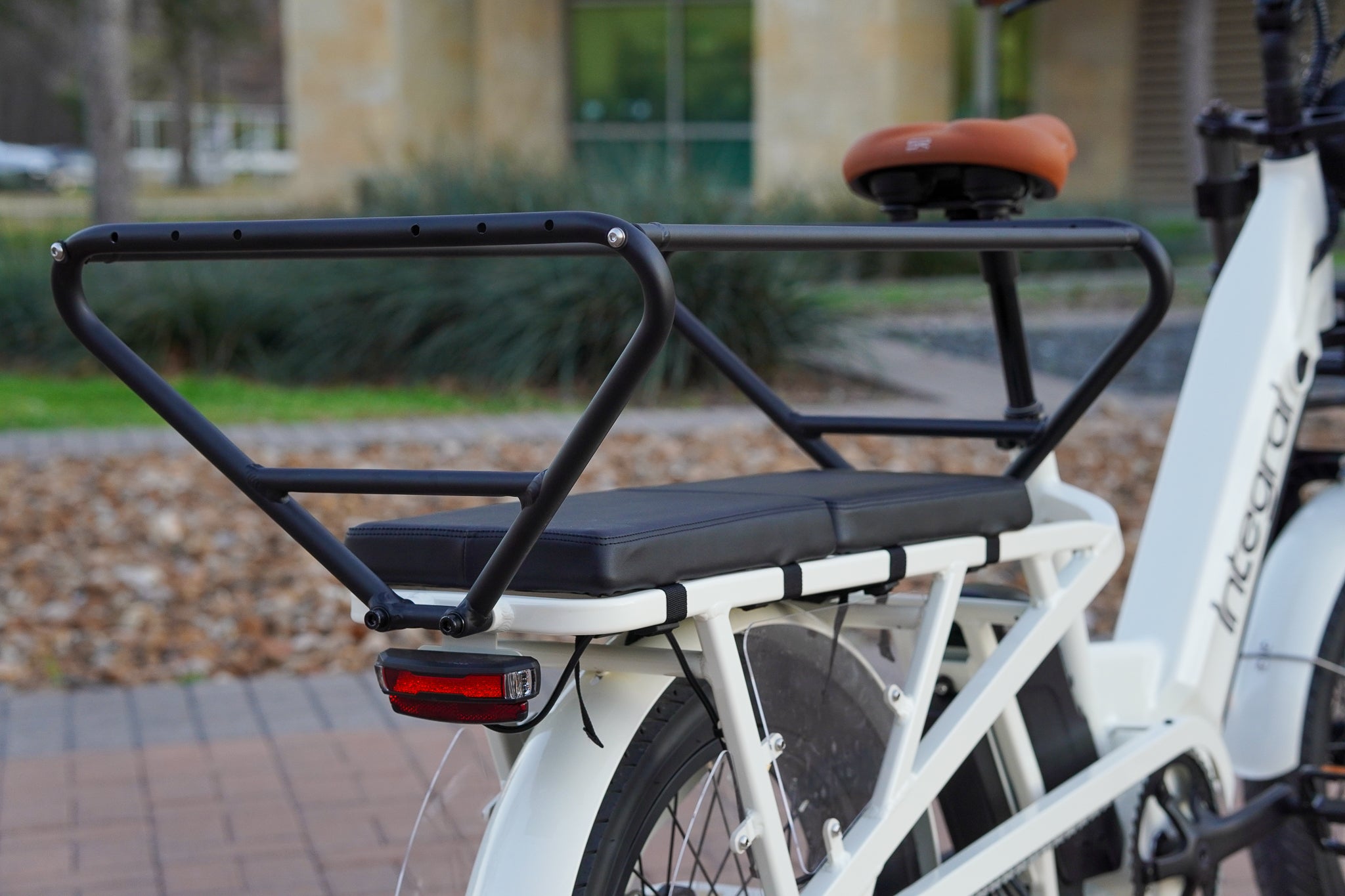 Review: The Integral Electrics Maven Cargo E-Bike Ticks All The Boxes ...