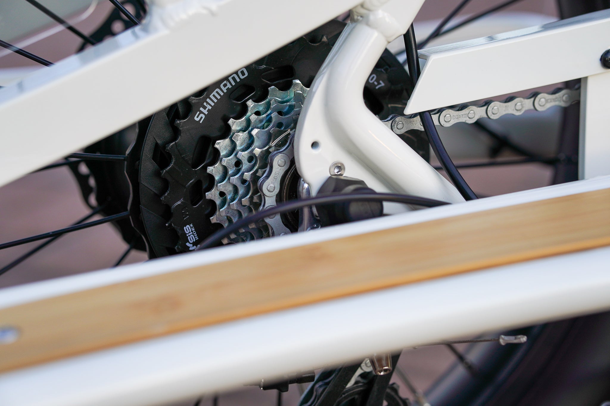 Review: The Integral Electrics Maven Cargo E-Bike Ticks All The Boxes ...