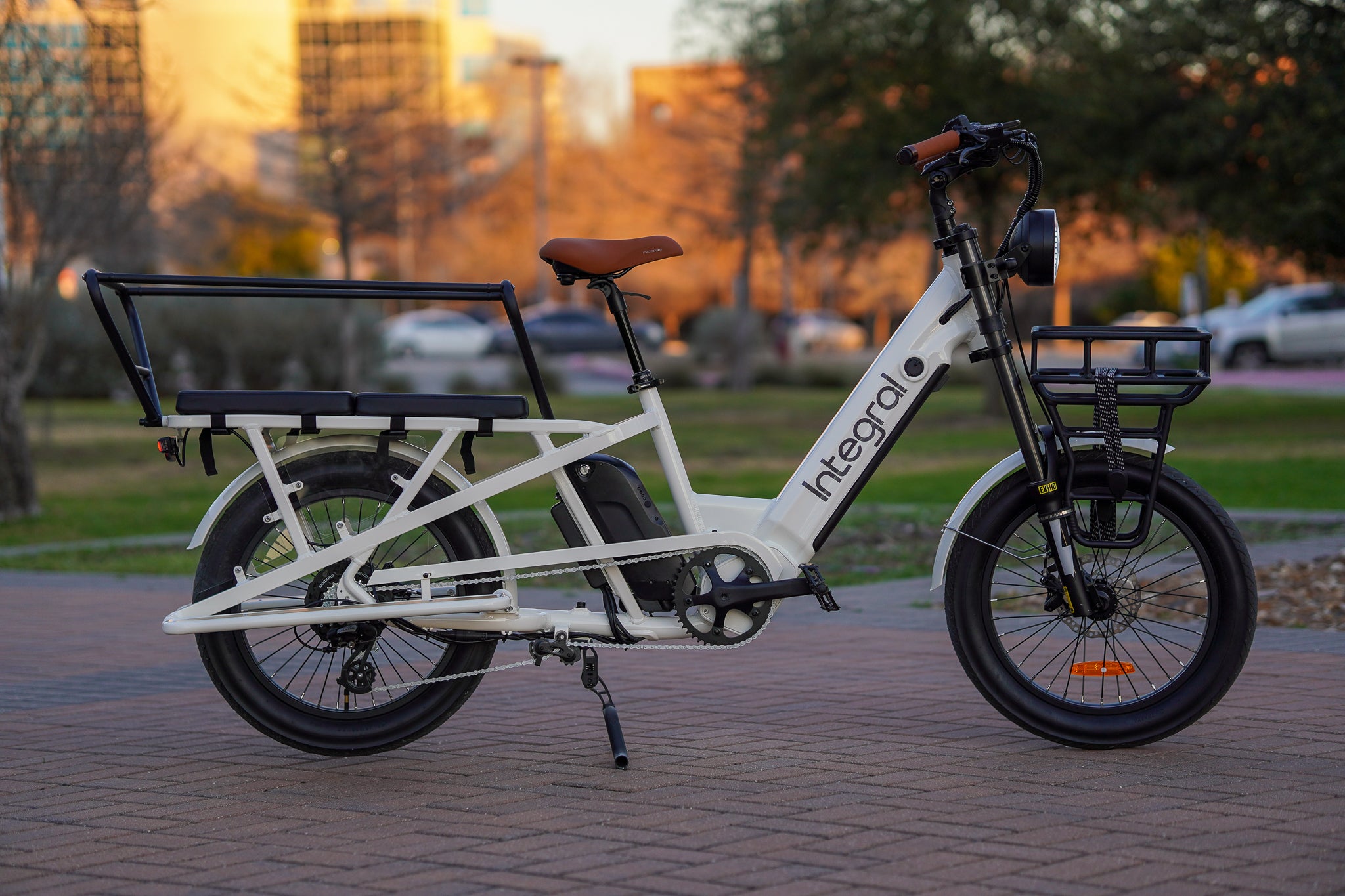 Review: The Integral Electrics Maven Cargo E-Bike Ticks All The Boxes ...
