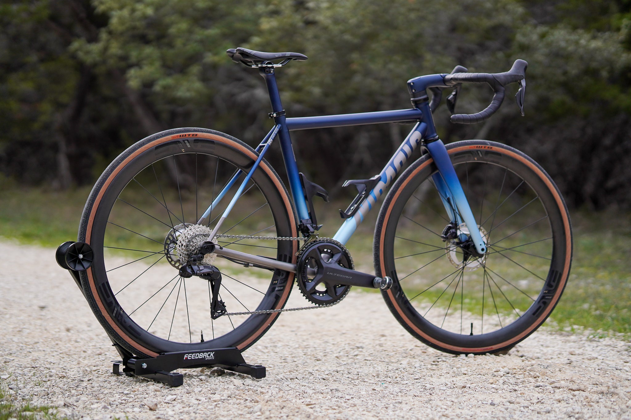 Review: The Mosaic RT1 ITR Road Bike Begs You To Meet Your Heroes - Velo