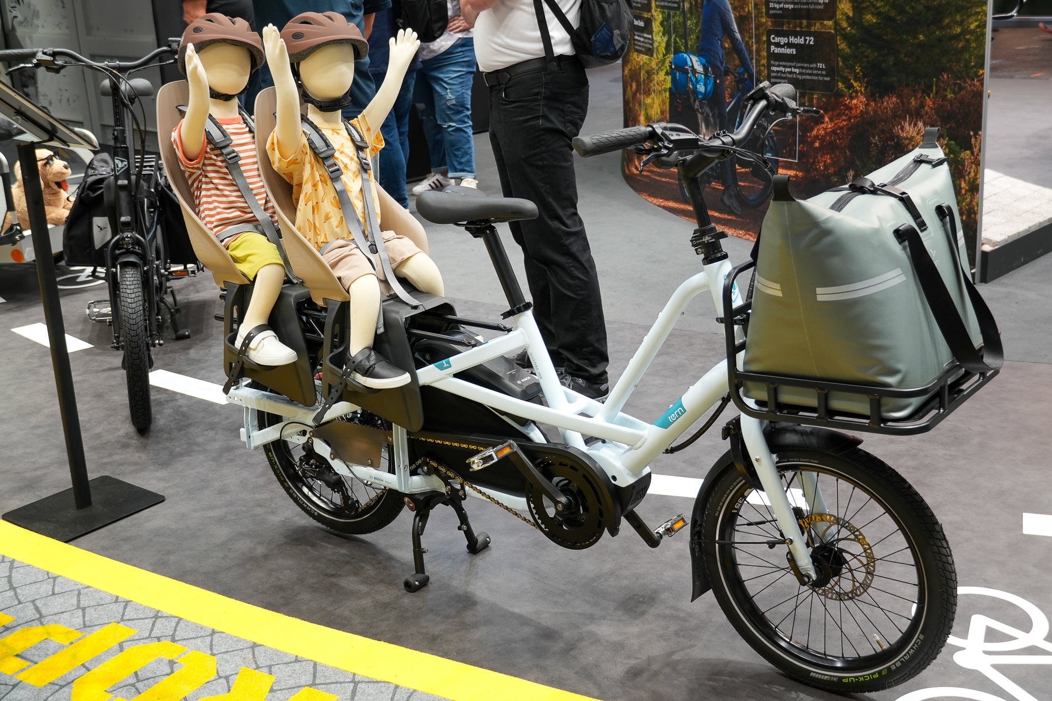The Tern Quick Haul Long Is Its Least-Expensive Longtail Cargo Bike ... The Tern Quick Haul Long Is Its Least-Expensive Longtail Cargo Bike ...