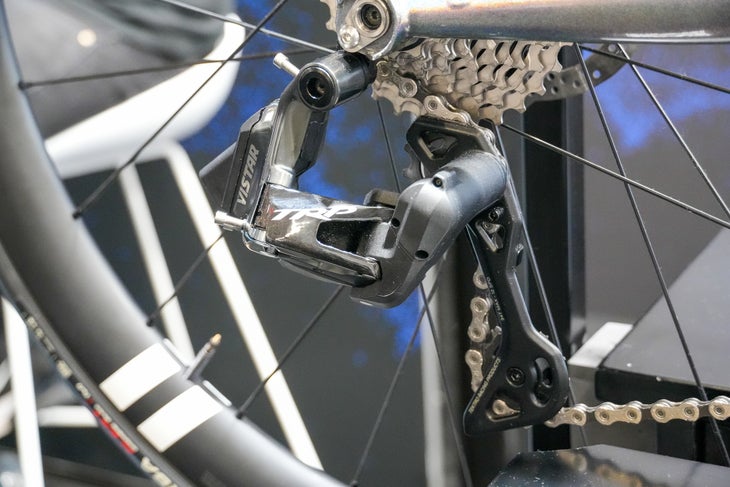 Video: TRP and Classified's New 16-Speed Vistar Groupset at Eurobike - Velo