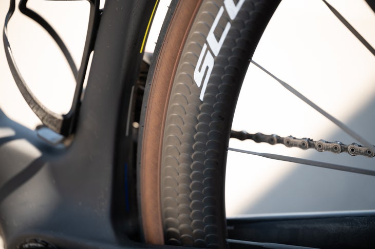 Review: Scope Artech 4 Wheels - Lightweight, Aero, and Impressively ...