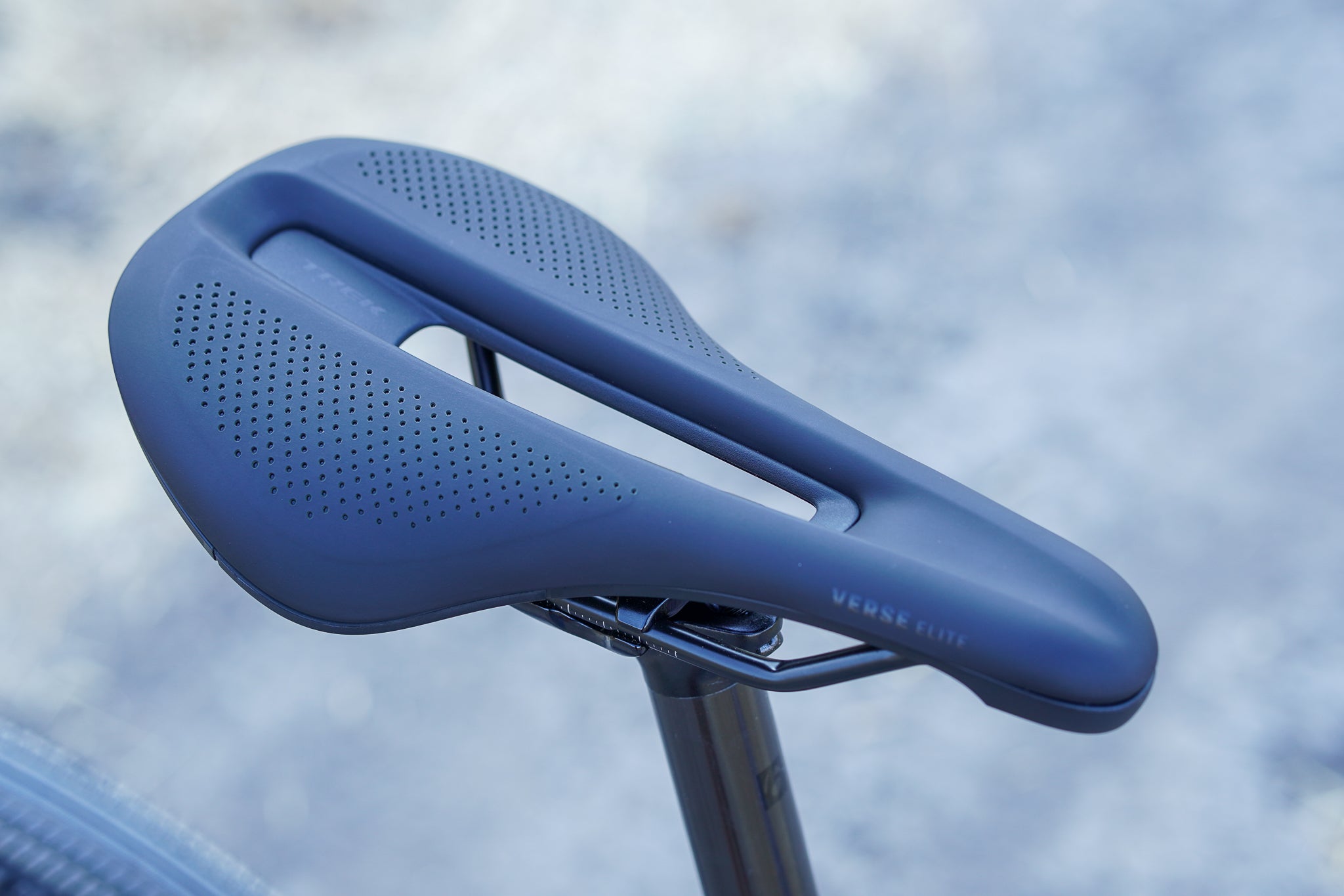 Review: New Trek Checkpoint SL Has Golden Retriever Energy - Velo