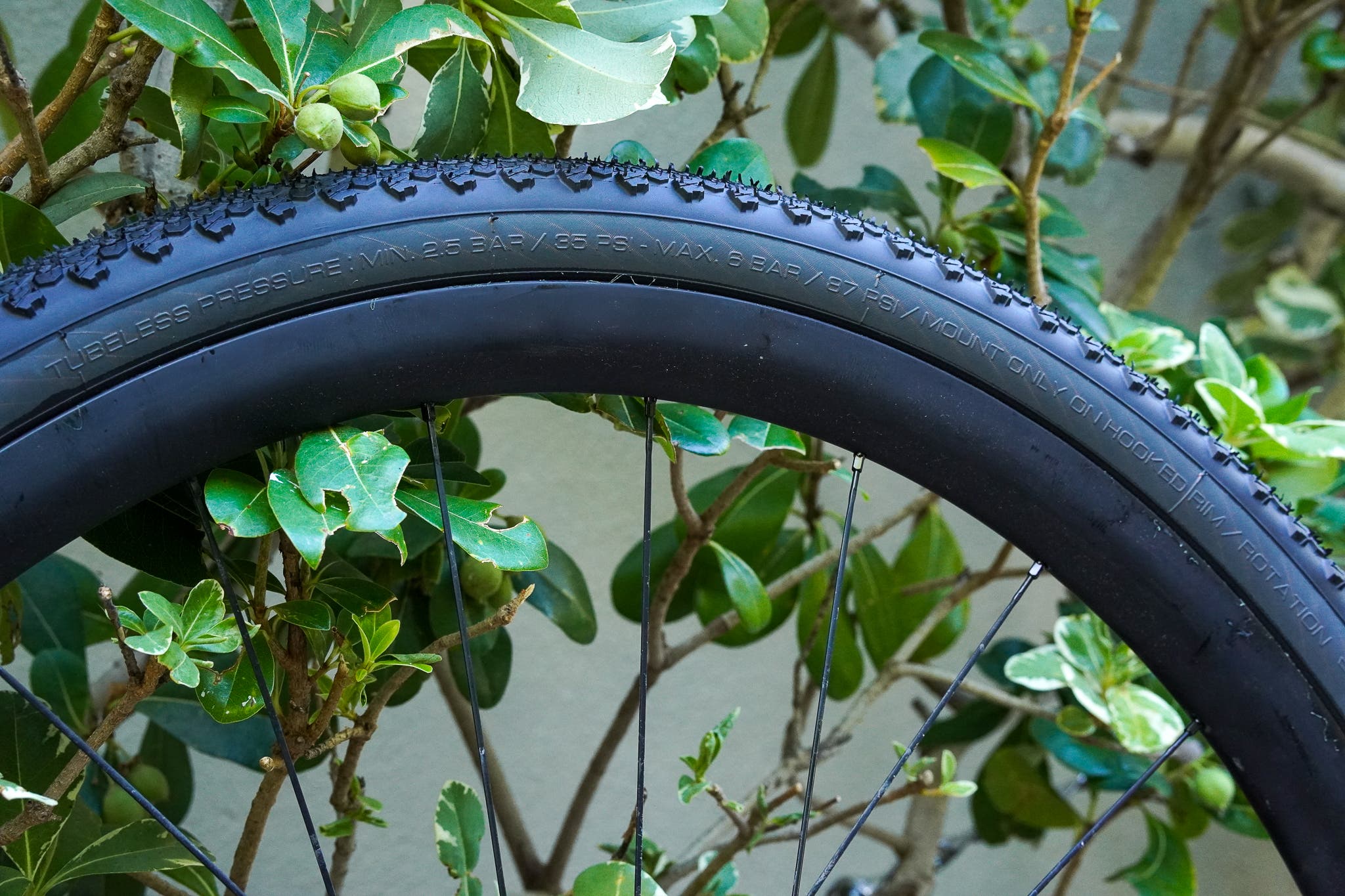 Best Gravel Tires Reviewed: How to Choose the Best Fast Gravel Tire - Velo