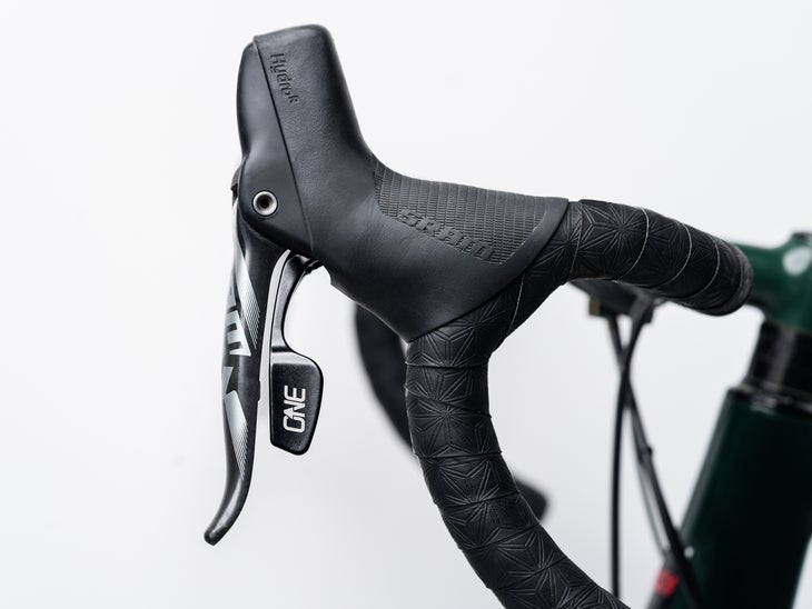 OneUp Drop Bar Paddle Remote Is a Cheap Solution for an Obvious Problem ...