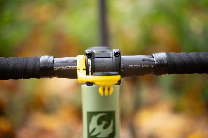 Review: The New Pivot Vault Gravel Bike Is Boring and I Love It - Velo