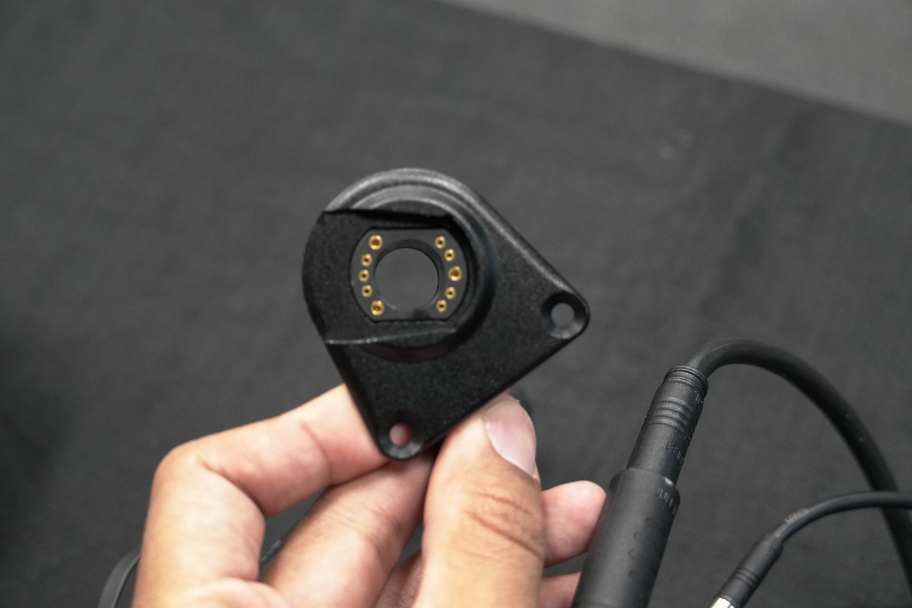 First Ride: The Giant Defy E+ Road Bike Adds a Whole Lot of Pace - Velo