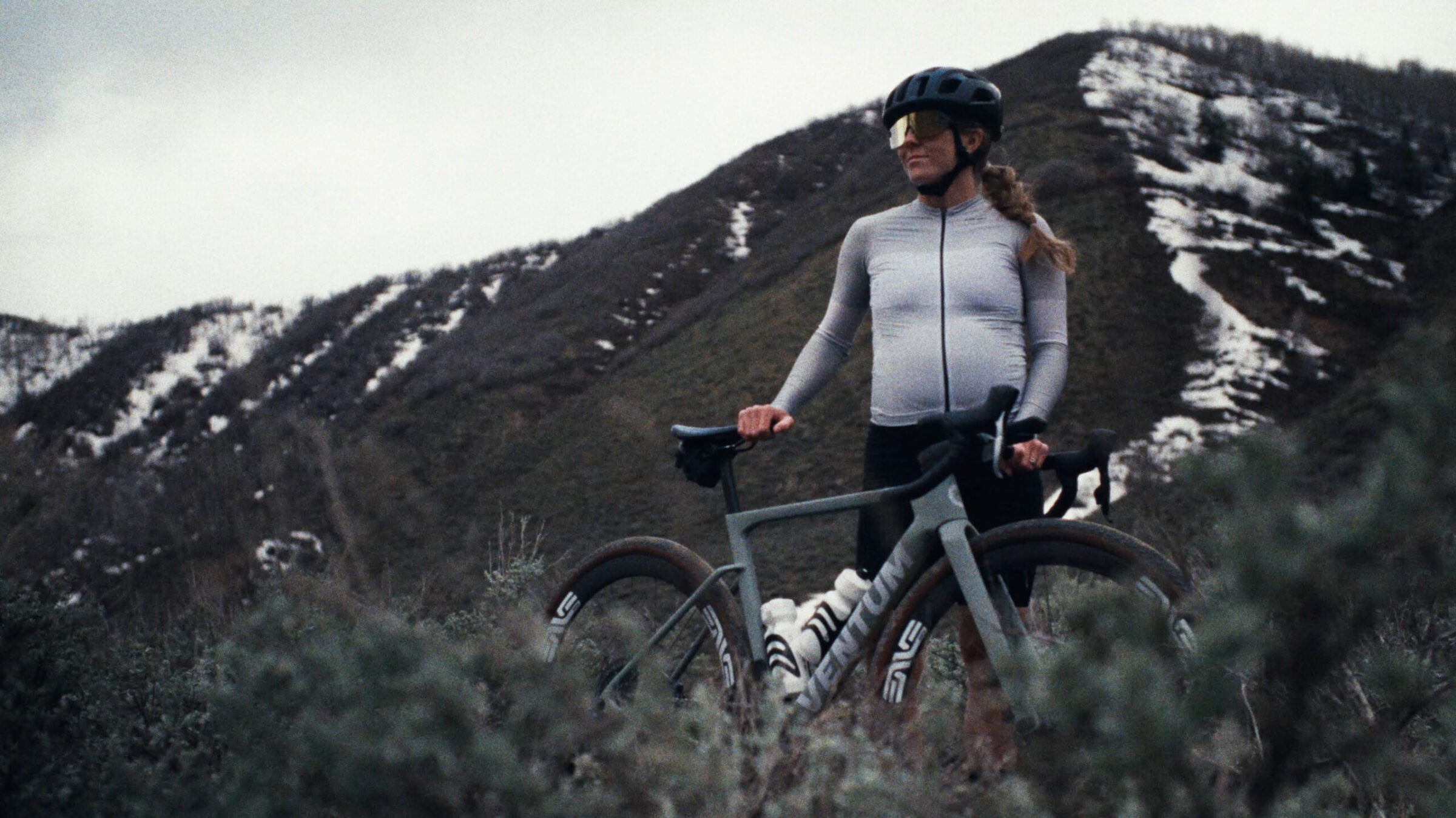Watch This Elite Athlete Navigate Motherhood and Cycling