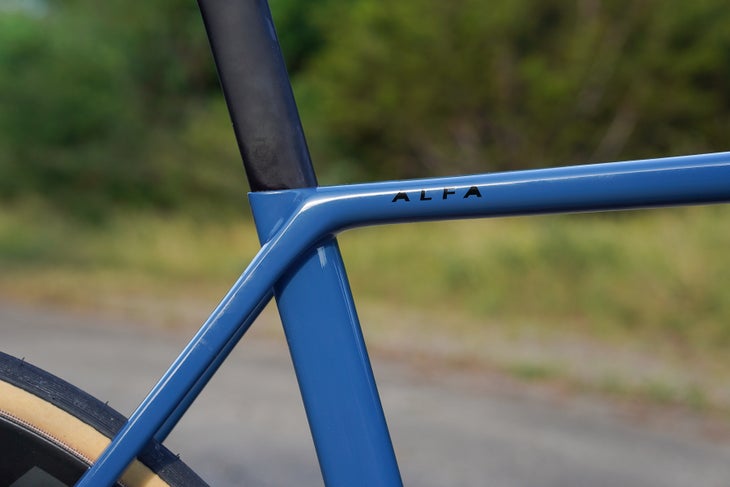 Review: Allied Alfa Road Bike Takes the Past and Makes It Better - Velo