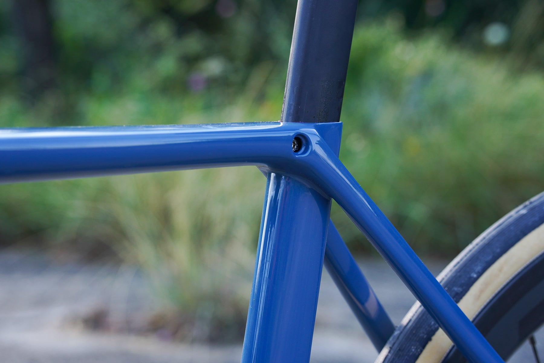 Review: Allied Alfa Road Bike Takes the Past and Makes It Better - Velo