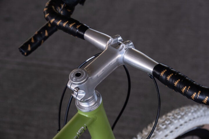 First Look: The Rodeo Labs Flaanimal 6 Titanium Gravel Bike - Velo