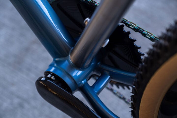 First Look: The Rodeo Labs Flaanimal 6 Titanium Gravel Bike - Velo