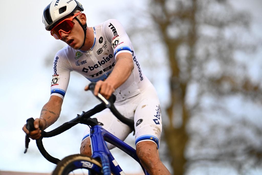 Video Reveals Chaos that Crushed Nys' Chance at Cyclocross WC