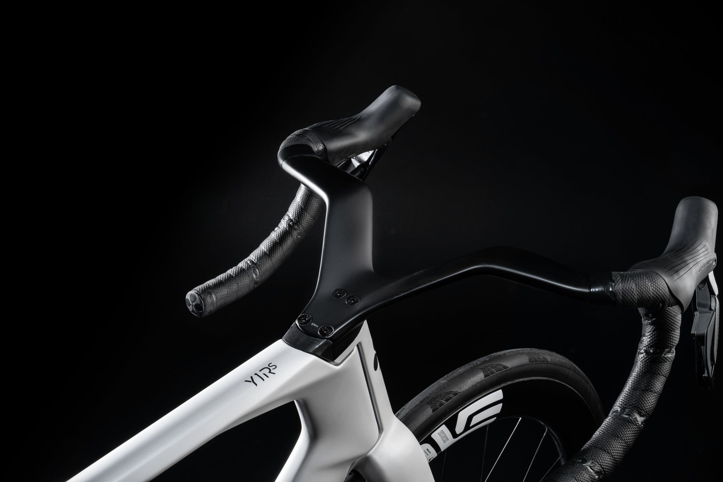 Colnago Y1Rs Confirmed: Radical Looks and Aero Performance - Velo