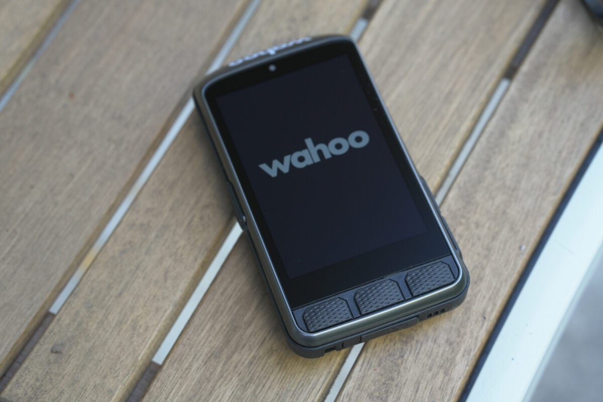 Review: Wahoo Elemnt Ace Has an Aero Sensor & Huge Screen - Velo
