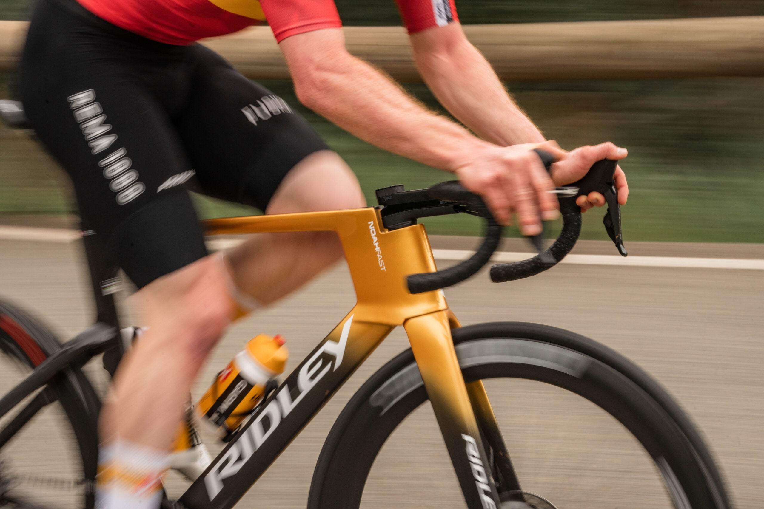 New Ridley Noah Fast Road Bike Pushes Limits of UCI Regulation - Velo