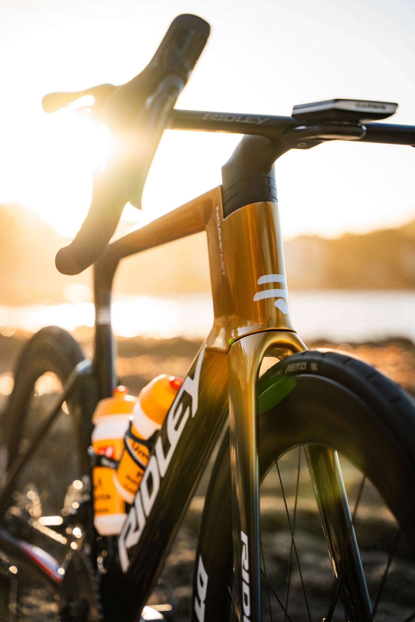 New Ridley Noah Fast Road Bike Pushes Limits of UCI Regulation - Velo