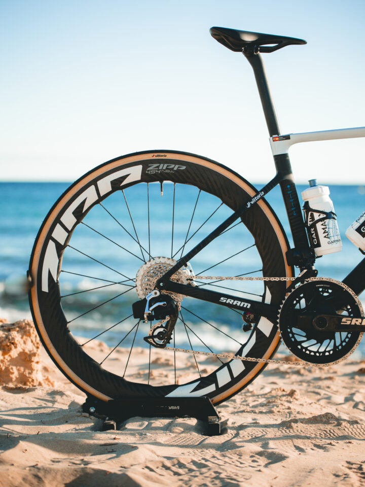 How Q36.5 dialed in new set up with Scott and SRAM for Pidcock