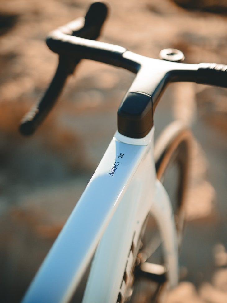 Q36.5 Pro Cycling and Tom Pidcock Show Off Their New Scott Addict RC - Velo