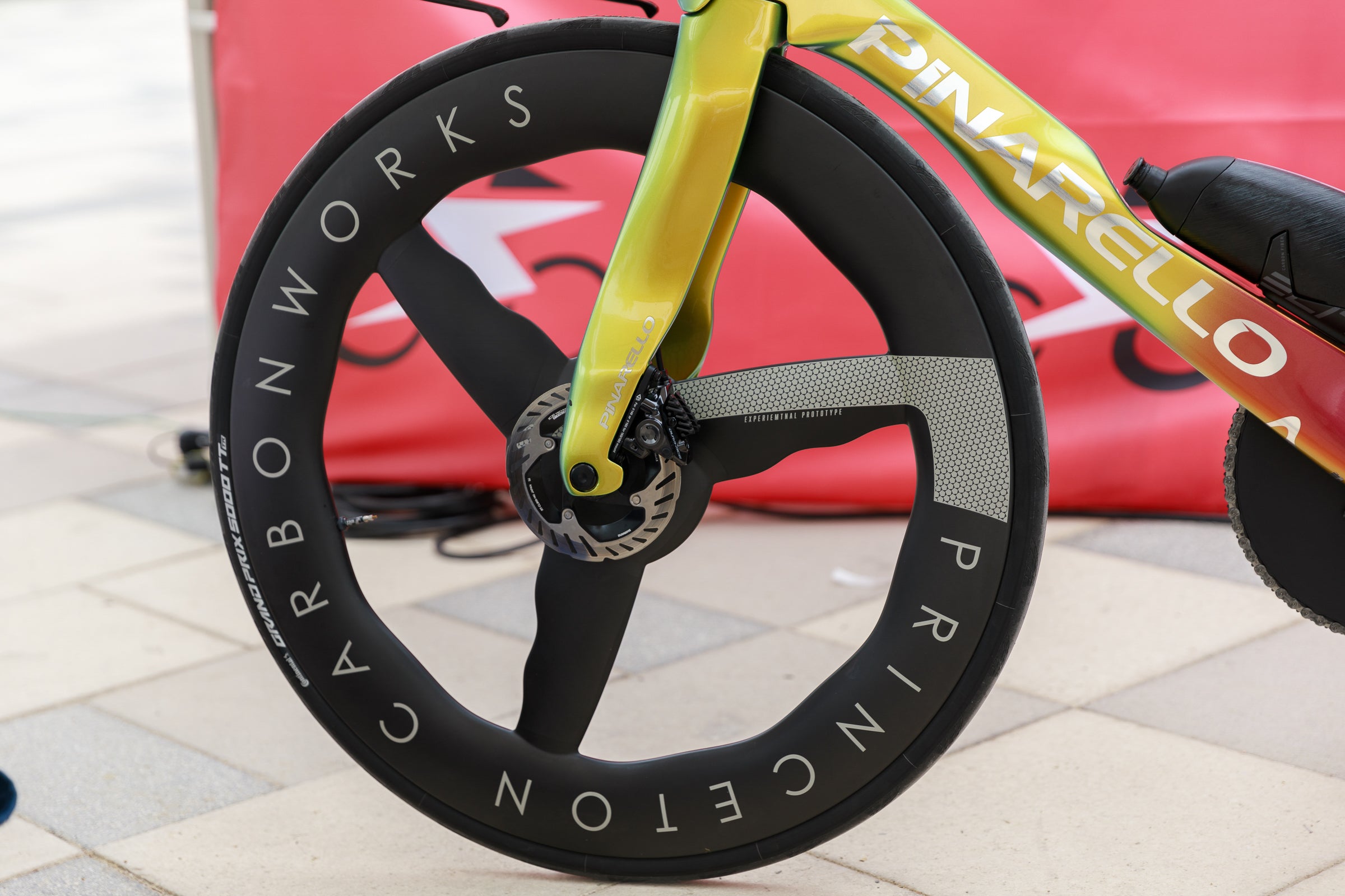 Check out the monster chainring on Josh Tarling's Pinarello TT bike