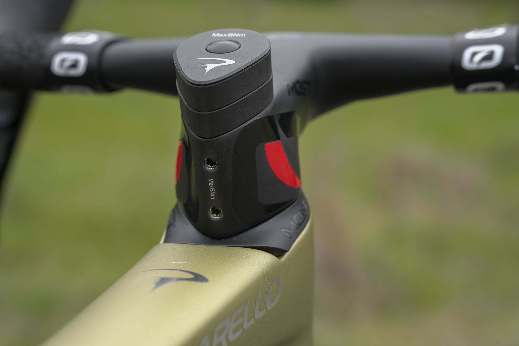 Review: The Pinarello X9 Road Bike Merges Comfort and Speed, with a ...