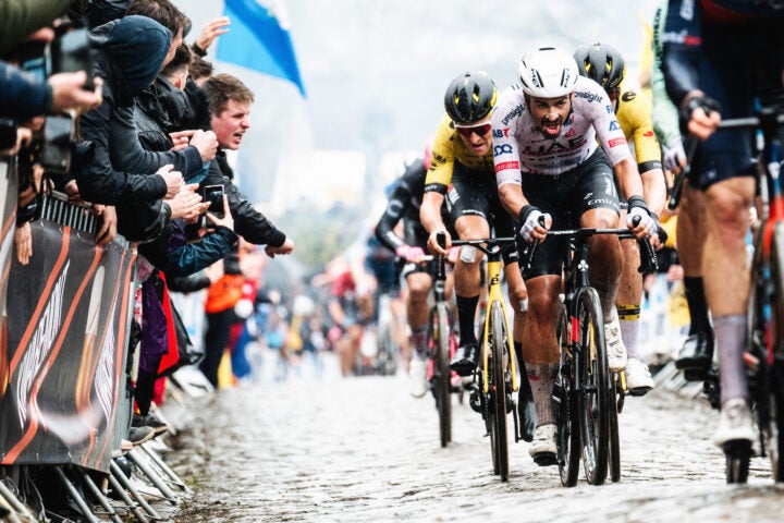 Carbohydrate 'Hyper-Fueling’ Could Reshape Pro Cycling
