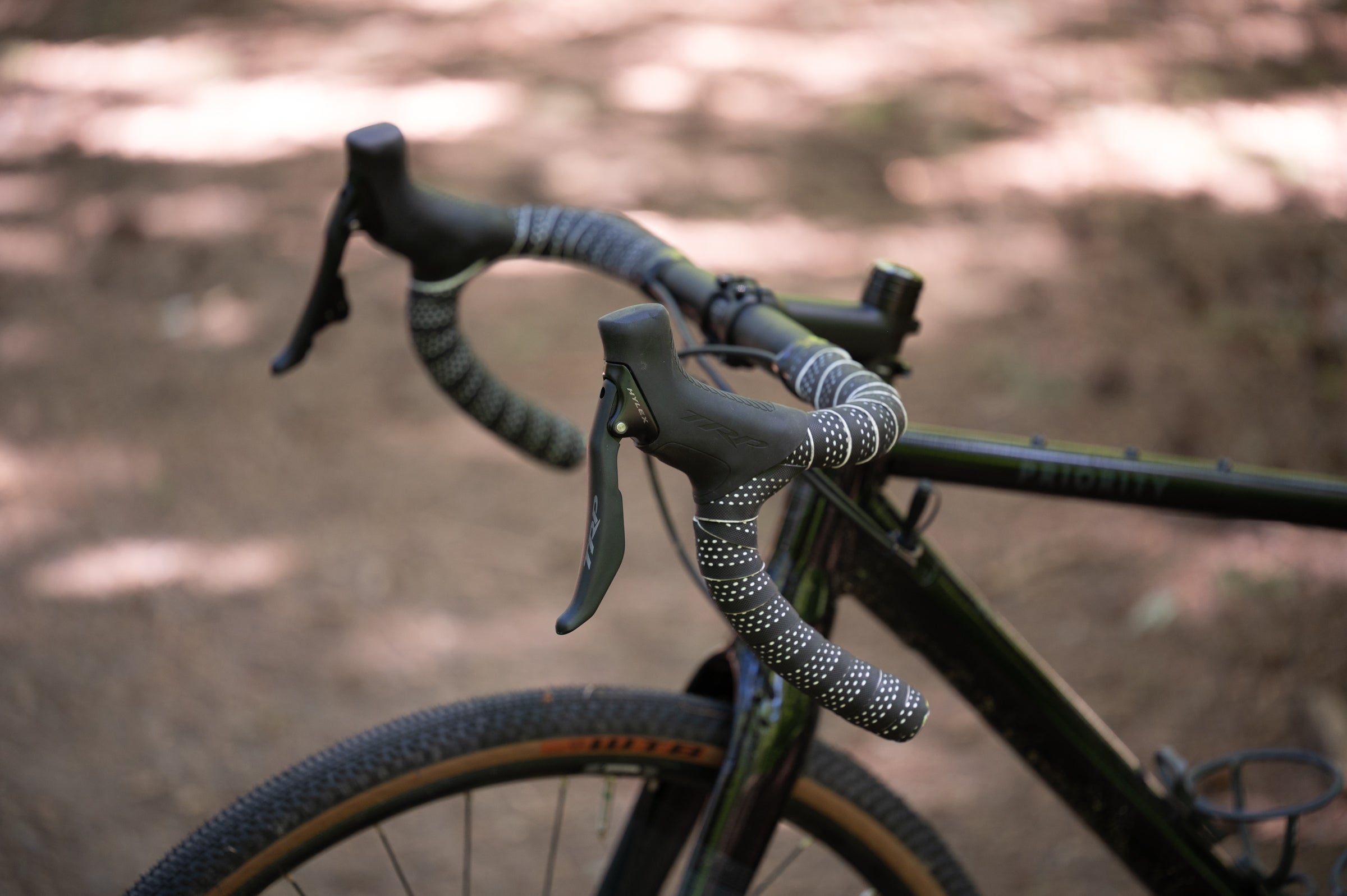 Review: The Belt-Driven Priority Gemini Smart.Shift Gravel Bike