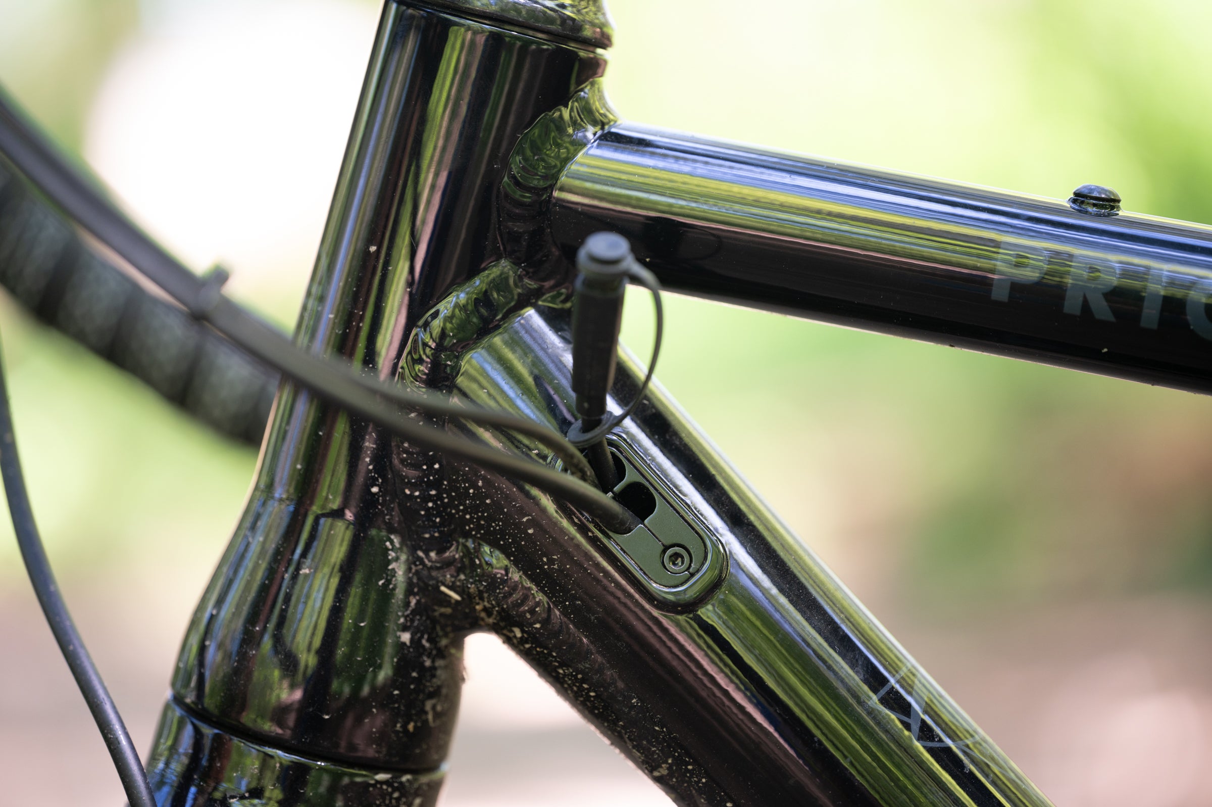 Review: The Belt-Driven Priority Gemini Smart.Shift Gravel Bike