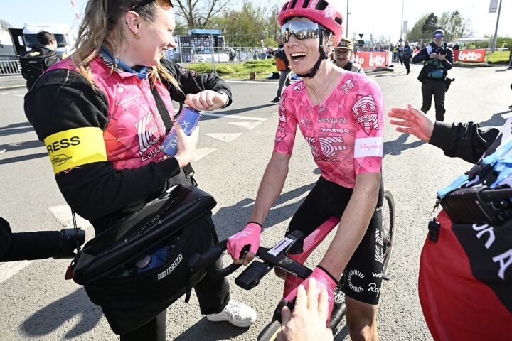 Neilson Powless Stuns Cobble Kings in Dwars door Vlaanderen
