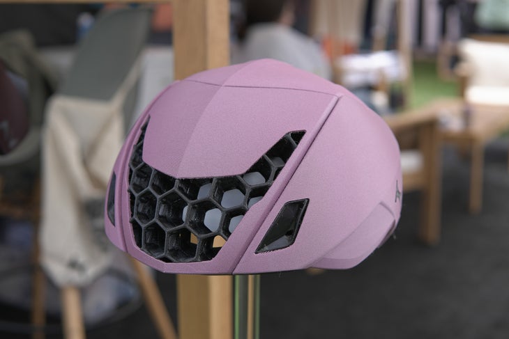 Randoms: 3D-Printed Helmets, Perhaps the Prettiest Moots Yet, and Bike ...