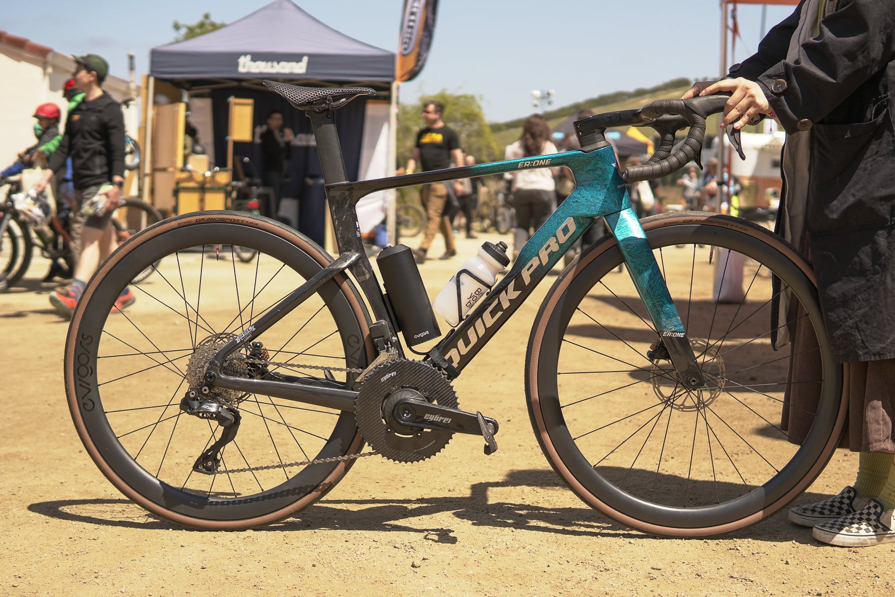 Randoms: Enve's Limited Edition Melee, Carbon Fiber Tools, and Maap ...