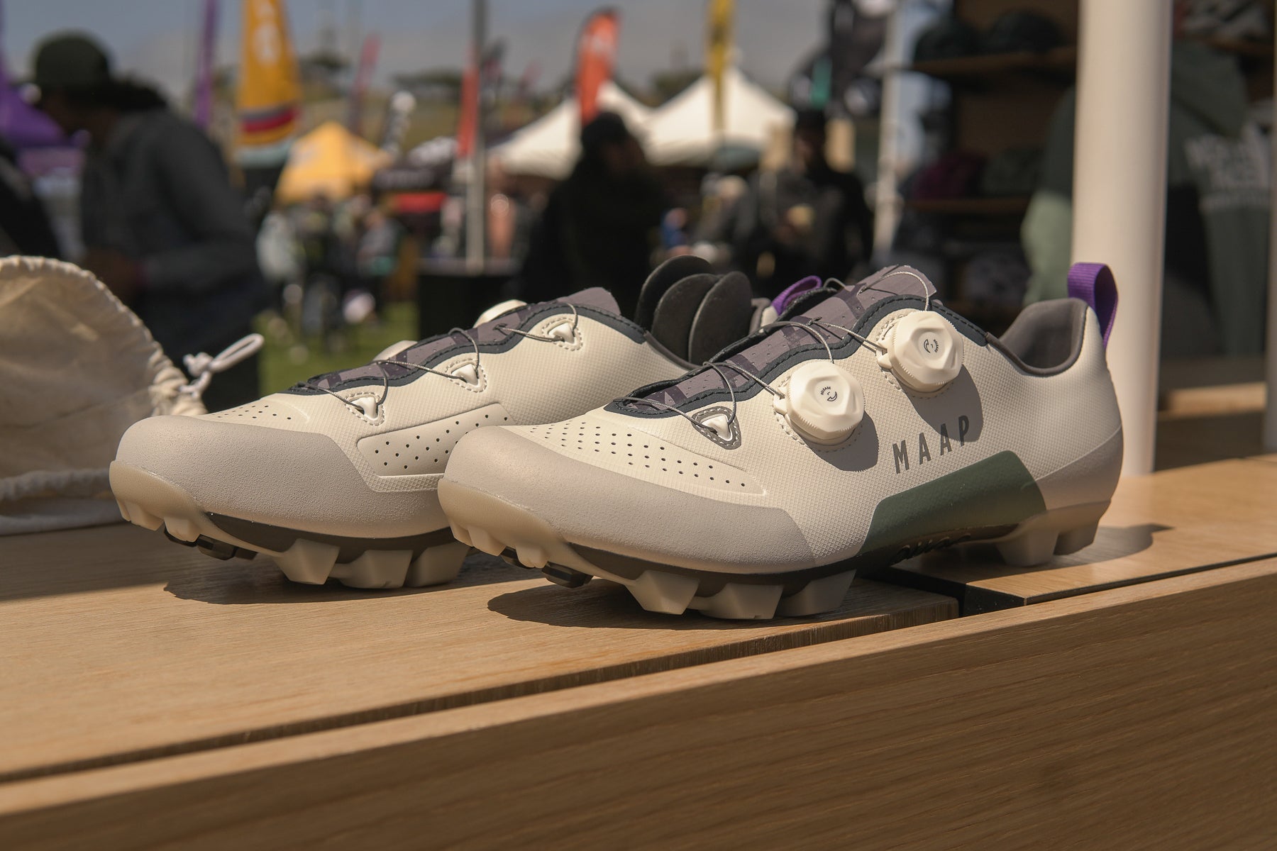 Randoms: Enve's Limited Edition Melee, Carbon Fiber Tools, and Maap ...